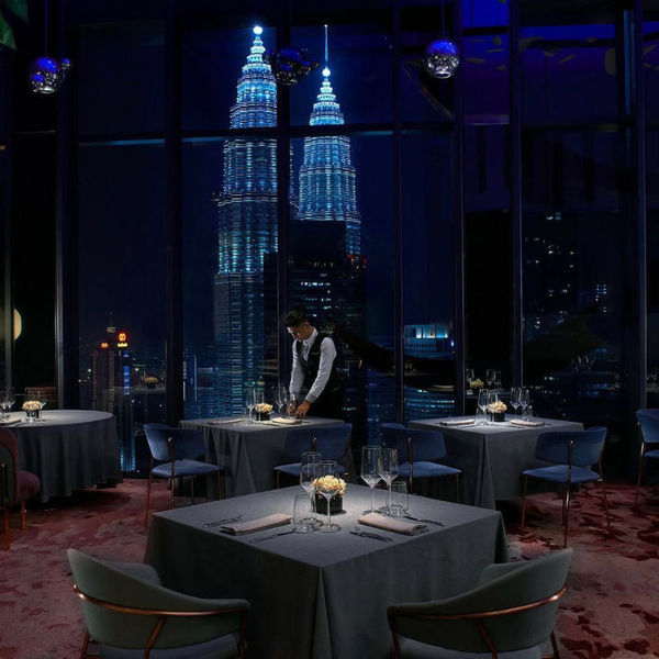 9 Best Restaurants In Aerocity Delhi (With Location, Price & Must Try ...