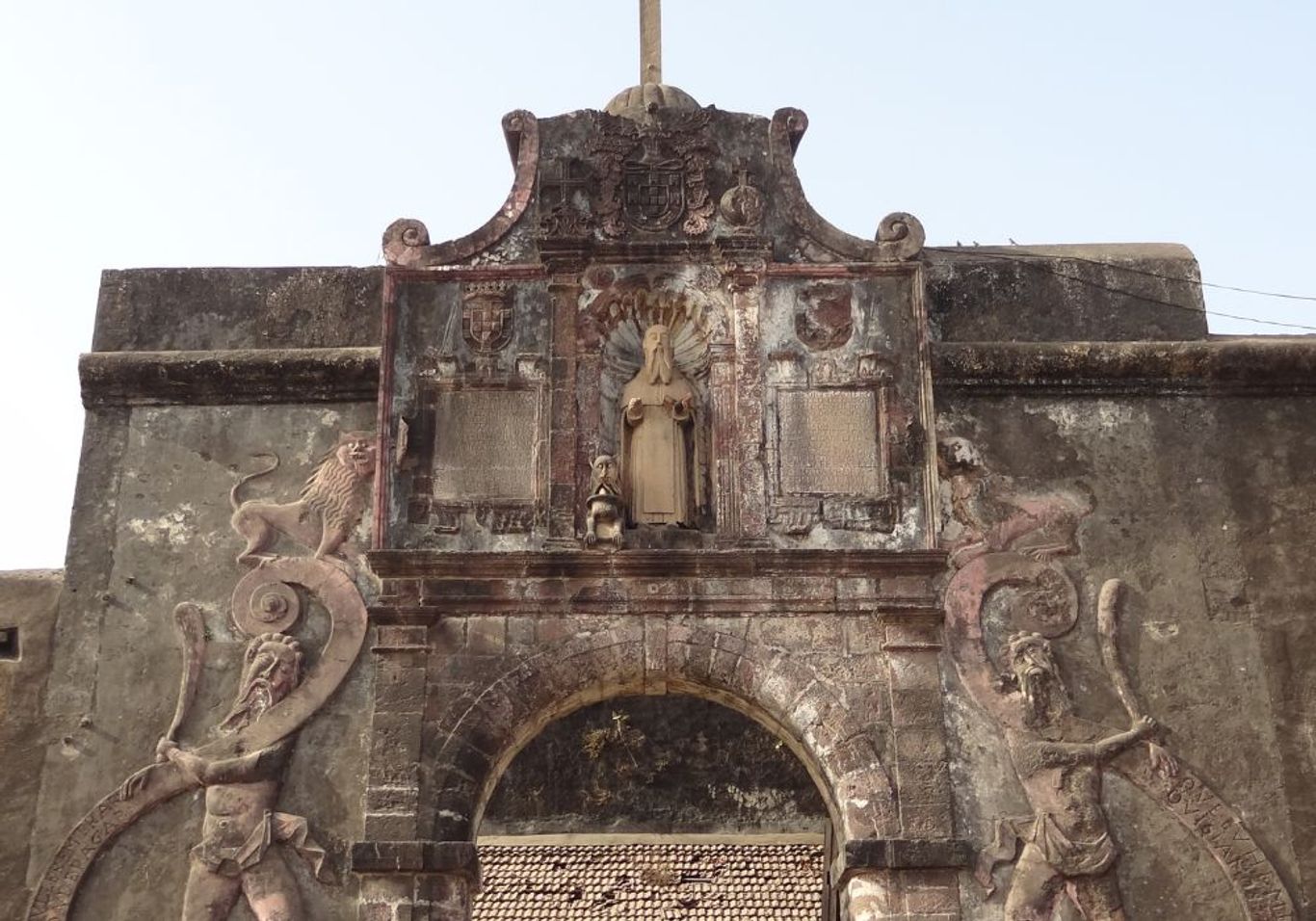Tourist Places In Daman: Discover Your Ultimate Offbeat Beach Getaway