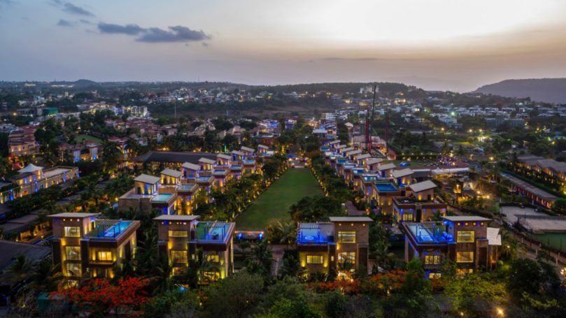 New Year Staycation: Top Luxe Places To Spend Your Year-End Vacation