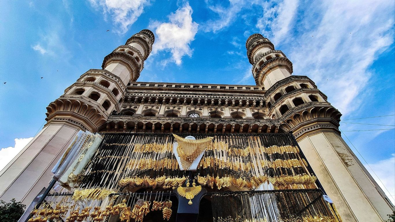 Places to Visit In Telangana: Waterfalls, Old Forts, And Iconic Landmarks