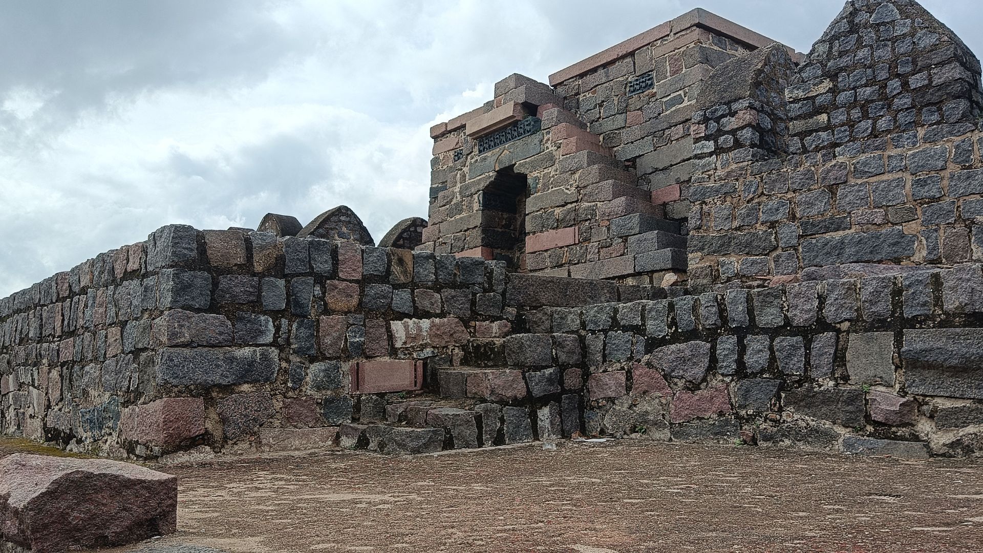 Places to Visit In Telangana: Waterfalls, Old Forts, And Iconic Landmarks