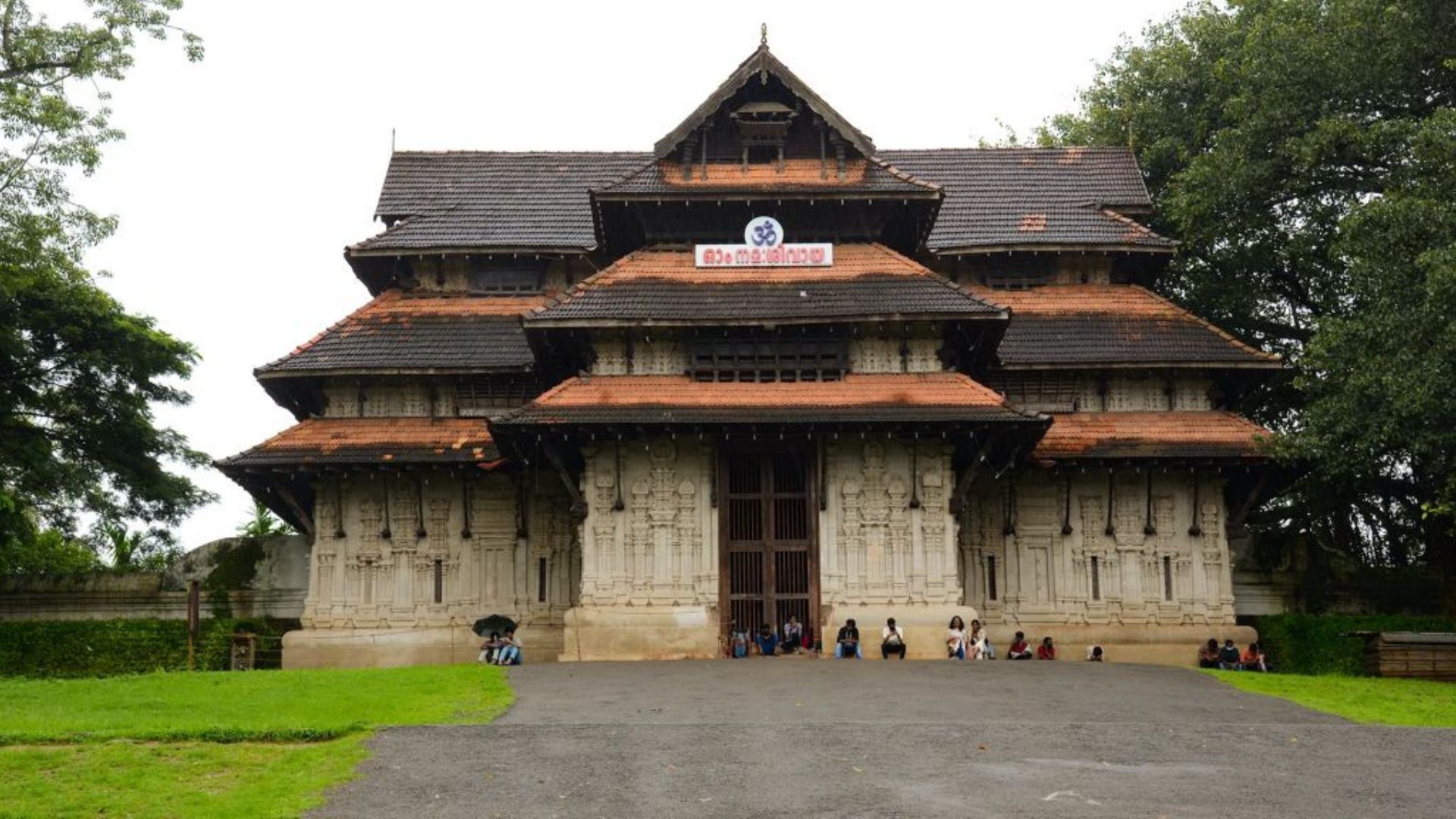 Tourist Places In Thrissur: Best Spots To Visit In Kerala's Cultural Capital