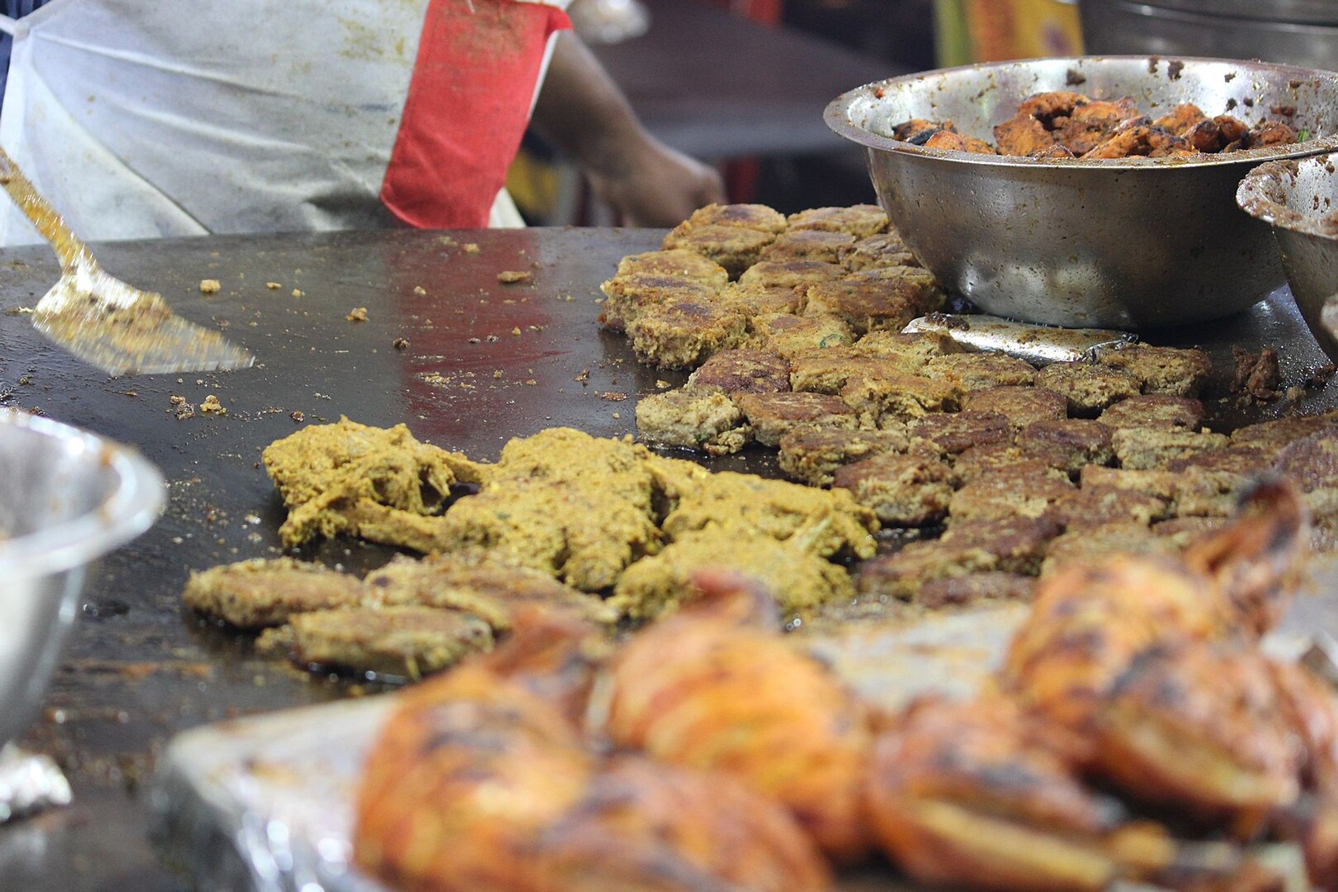 Famous Food Of Uttar Pradesh, A Gastronomic Paradise For Every Palate