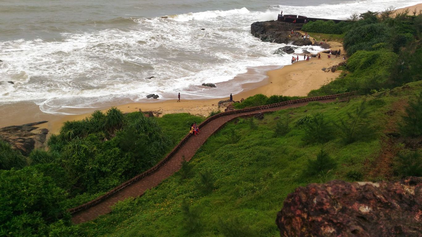 Bekal Fort: Uncover Stunning Views & History At Kerala's Grandest Citadel