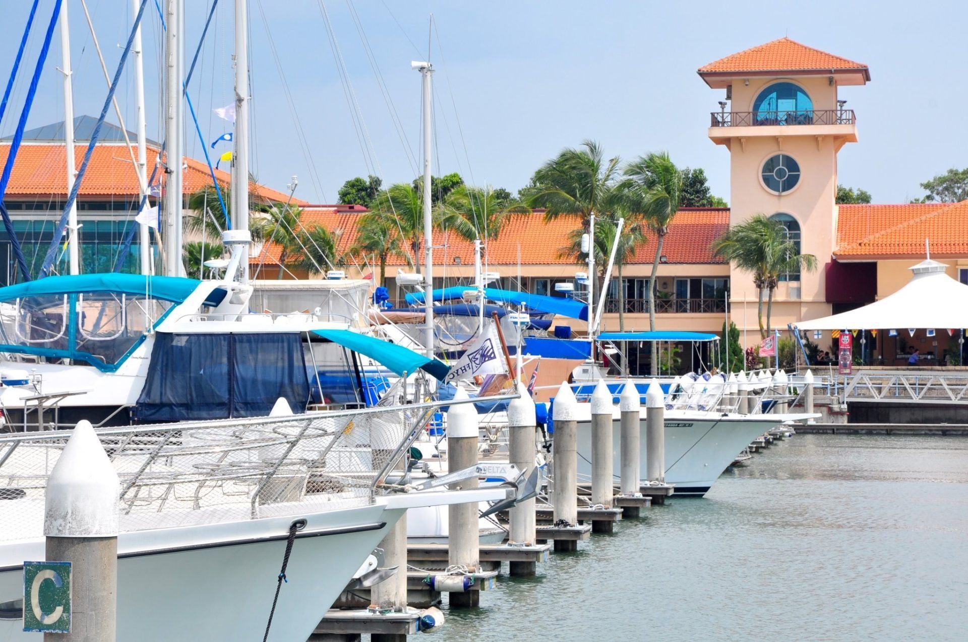 7 Best Yacht Clubs In Singapore To Charter From In 2025