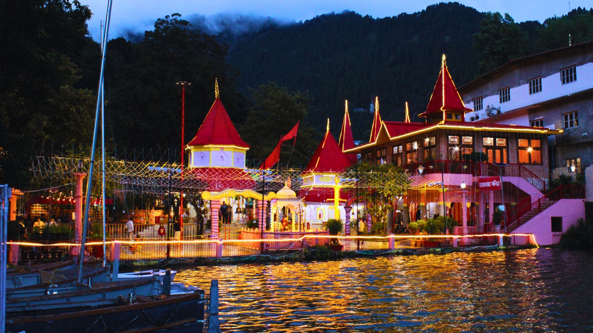 Places To Visit In Nainital: Your Travel Guide To India's Lake District