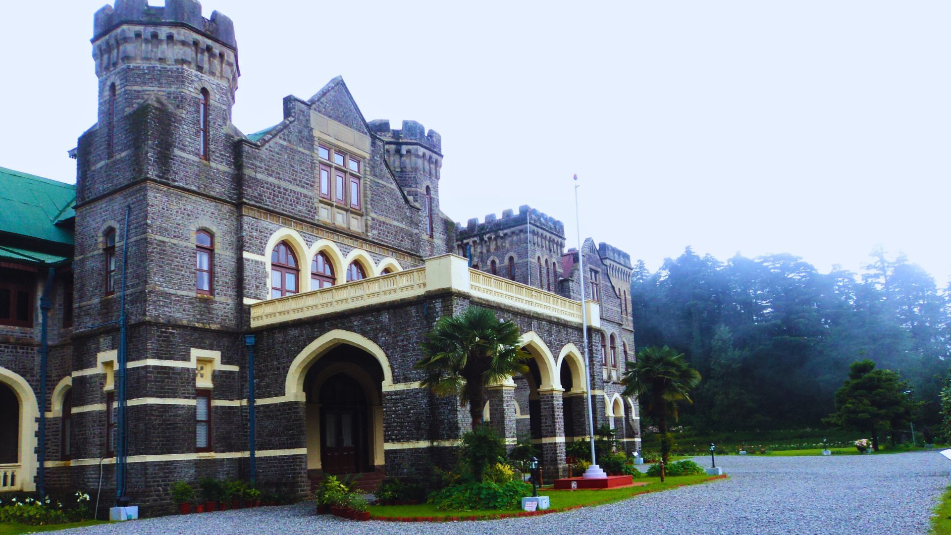 Places To Visit In Nainital: Your Travel Guide To India's Lake District