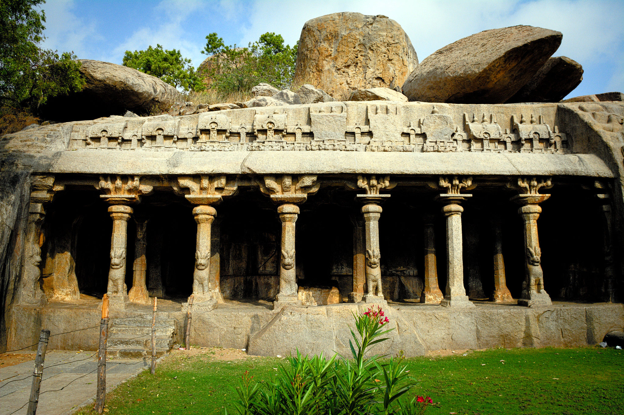 Tourist Places In Mahabalipuram: Ancient Monuments, Beaches, And More