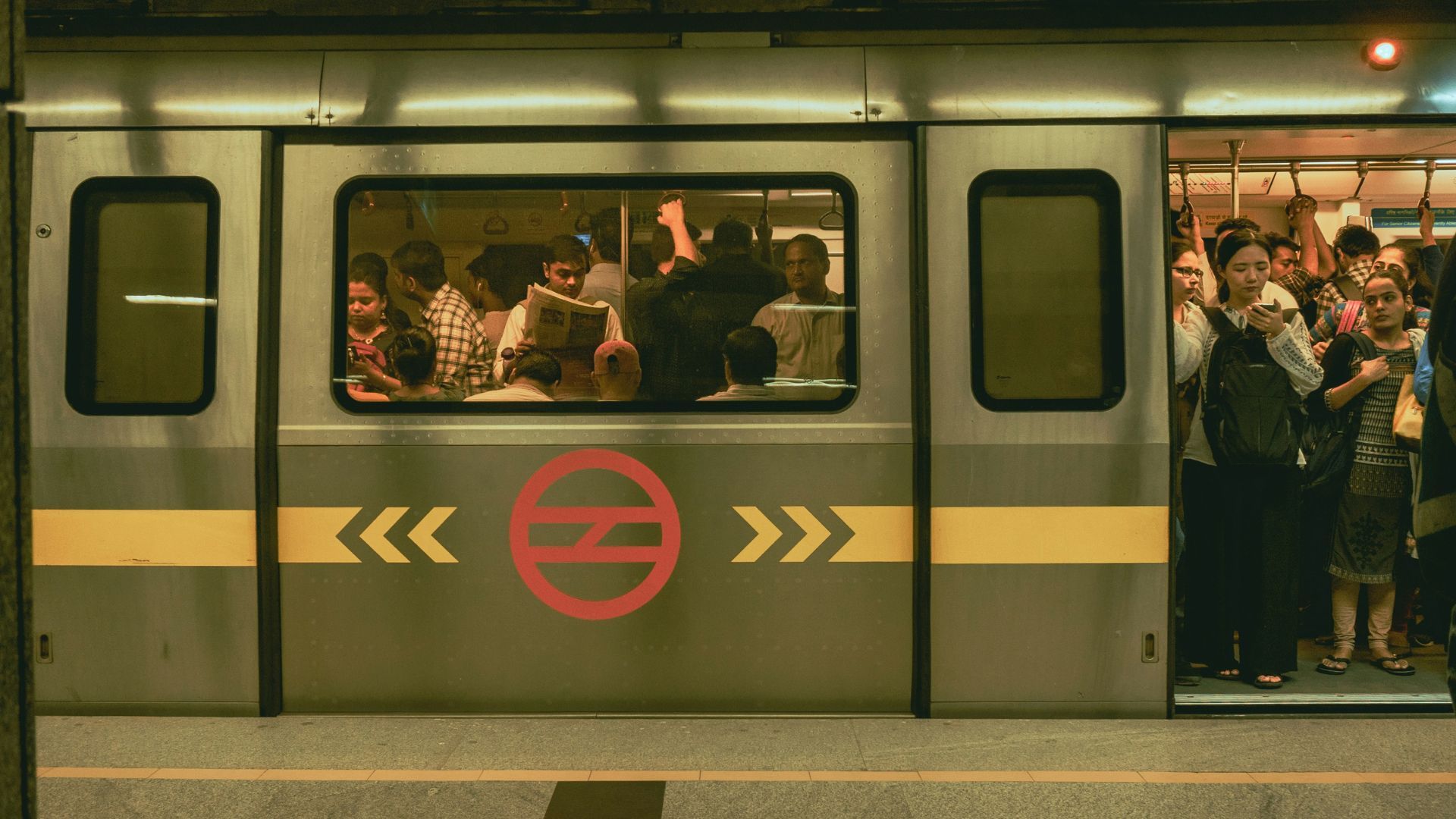 Delhi's 3-Coach Metro Corridor To Launch Soon: Stations And Attractions