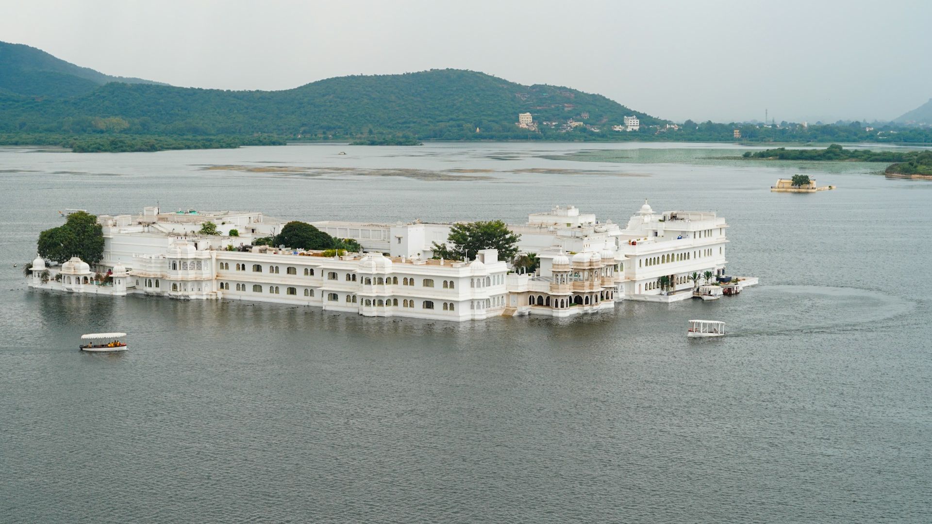 Here's Why India Should Be The Next Location For The White Lotus Series