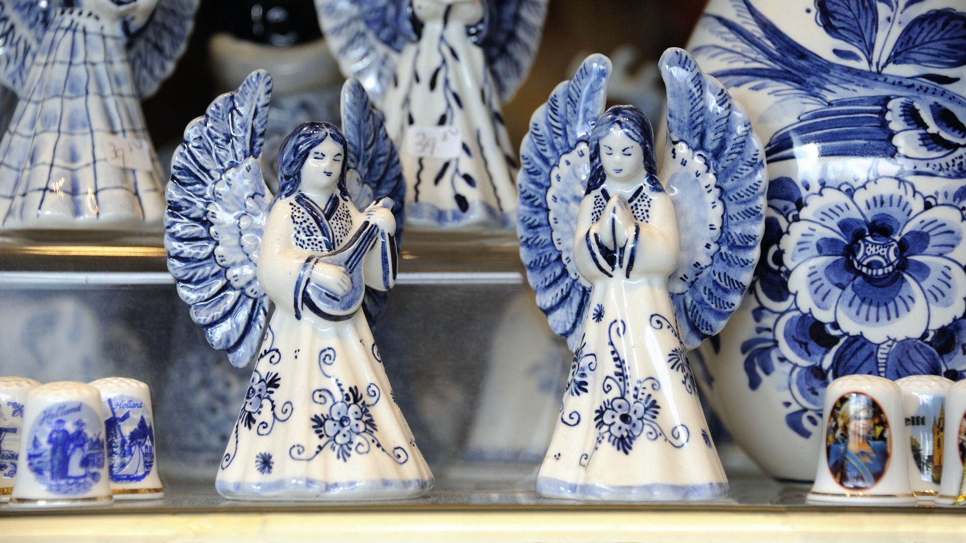 The Craft Shopping Guide: 20 Globally-Inspired Souvenirs That Tell A Story