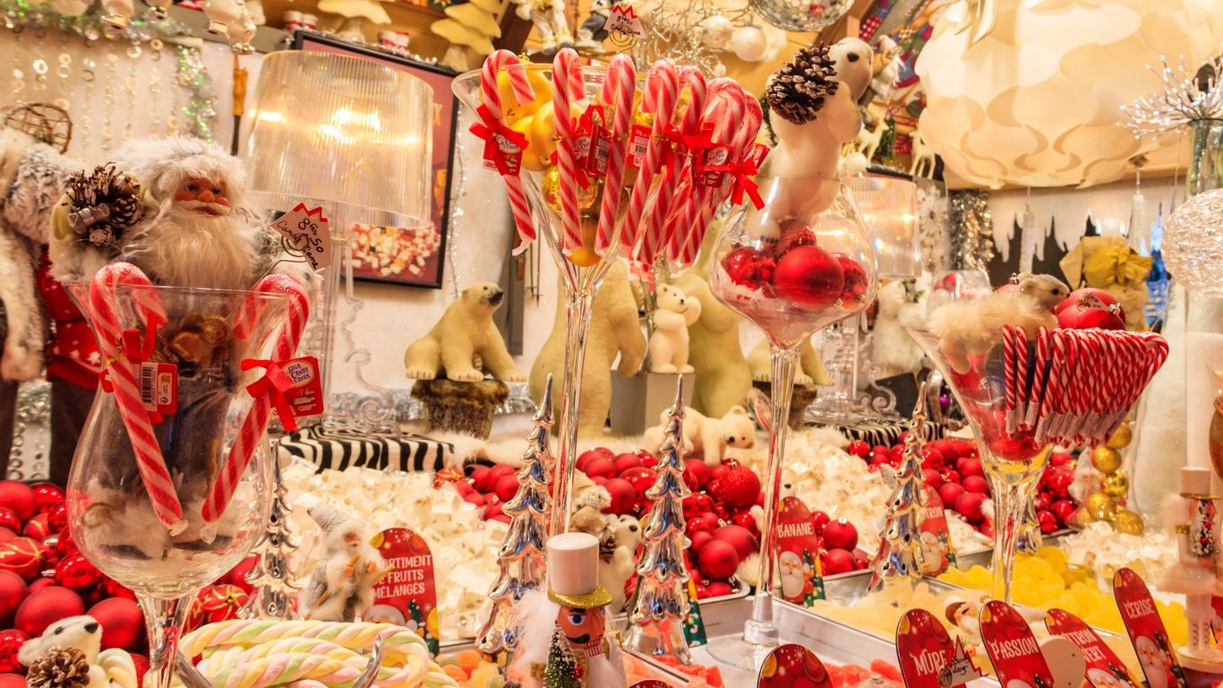 The Craft Shopping Guide: 20 Globally-Inspired Souvenirs That Tell A Story