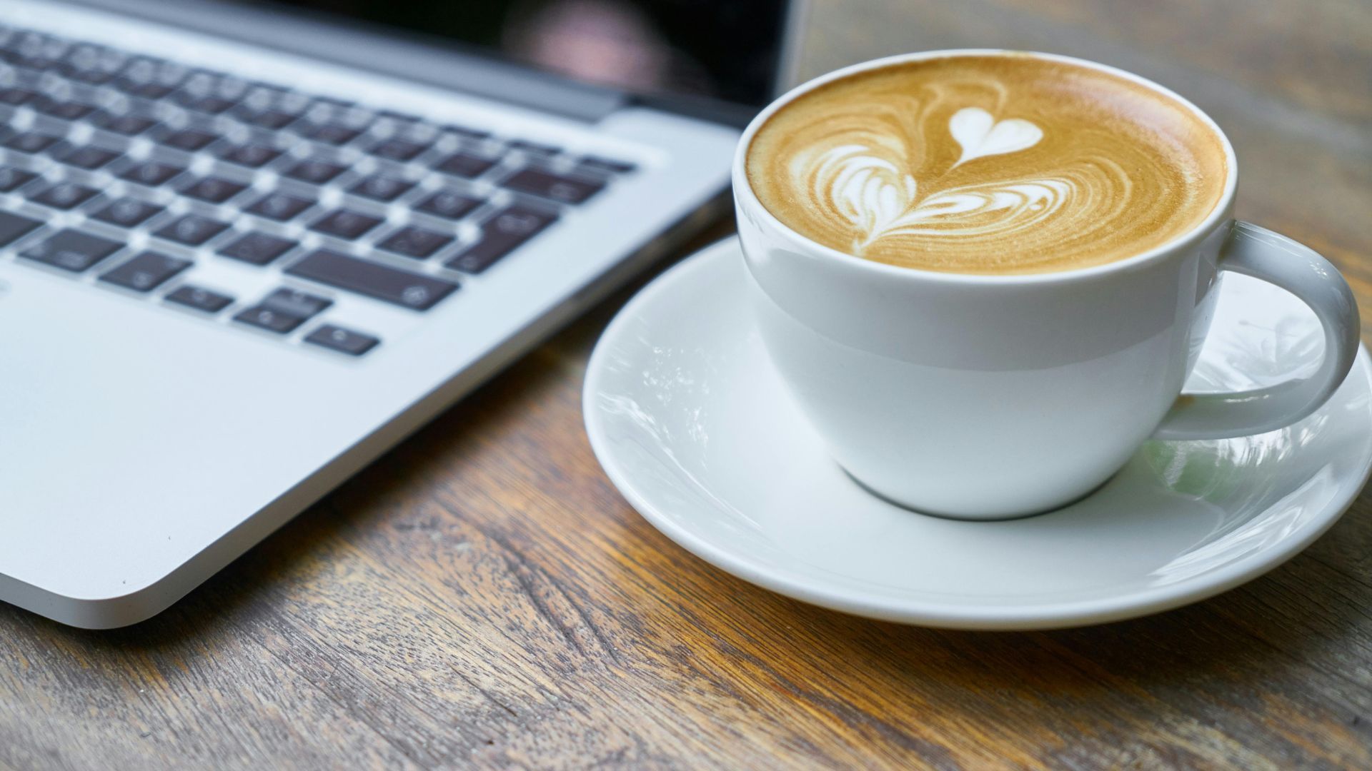 Akra -- New Delhi's Restobar That Is All Things Cosy, Chic & Creative!