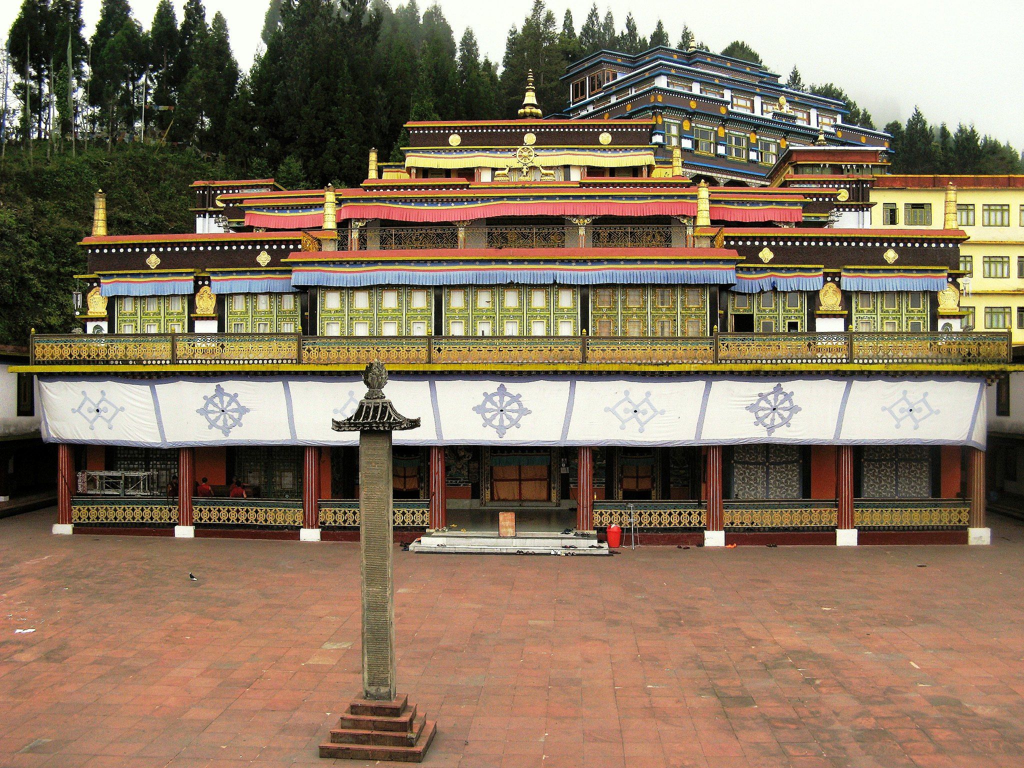 Tourist Places In Gangtok, Sikkim: Culture, Cuisine, Monasteries & Views