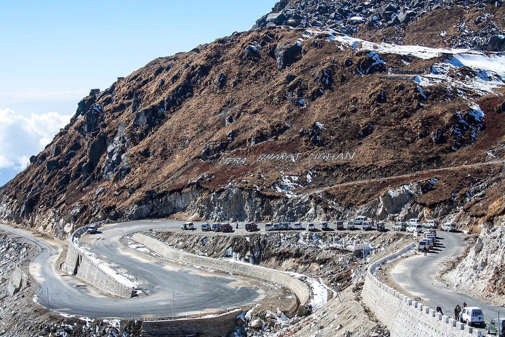 Tourist Places In Gangtok, Sikkim: Culture, Cuisine, Monasteries & Views