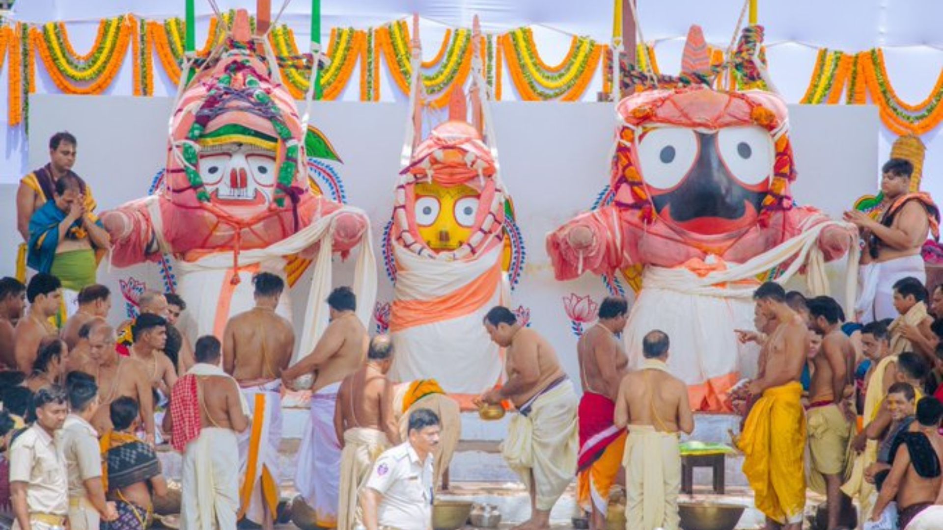 Jagannath Rath Yatra 2025: Your Guide To Puri's Annual Chariot Festival