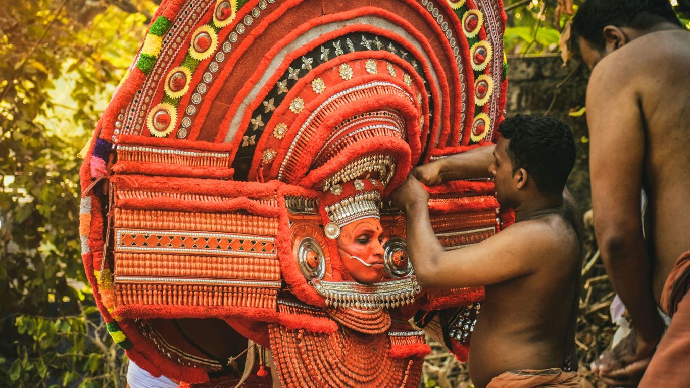 Places To Visit In Kannur, Kerala's Coastal Gem Of Looms, Lore, Beaches
