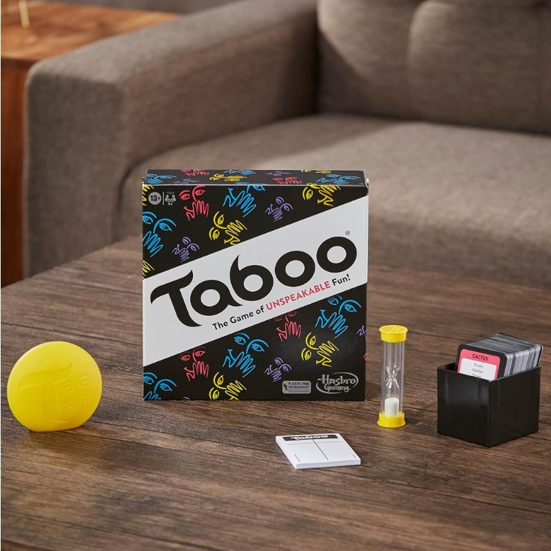 Travel Games That Fit In Your Bag: Top 10 Fun And Portable Picks To Buy