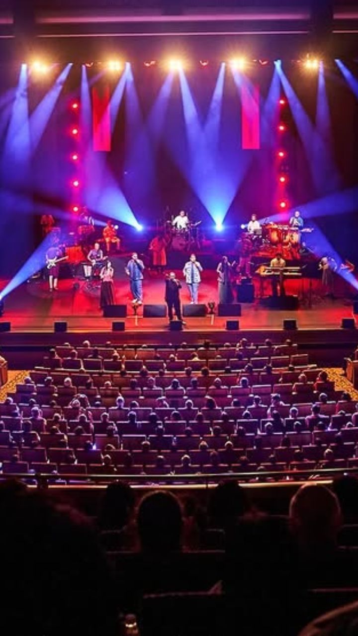 Fun Indoor Activities In Mumbai That Will Brighten Up Any Rainy Day