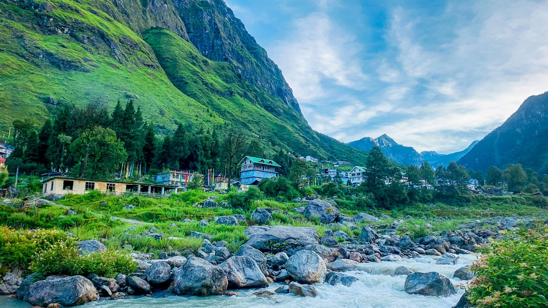 Tourist Places In North Sikkim: Unplug & Unwind In The Eastern Himalayas