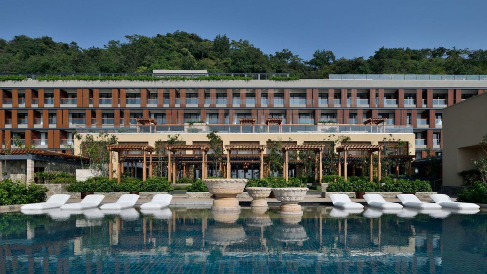 August Staycation Packages: Explore Top Long Weekend Getaway Deals