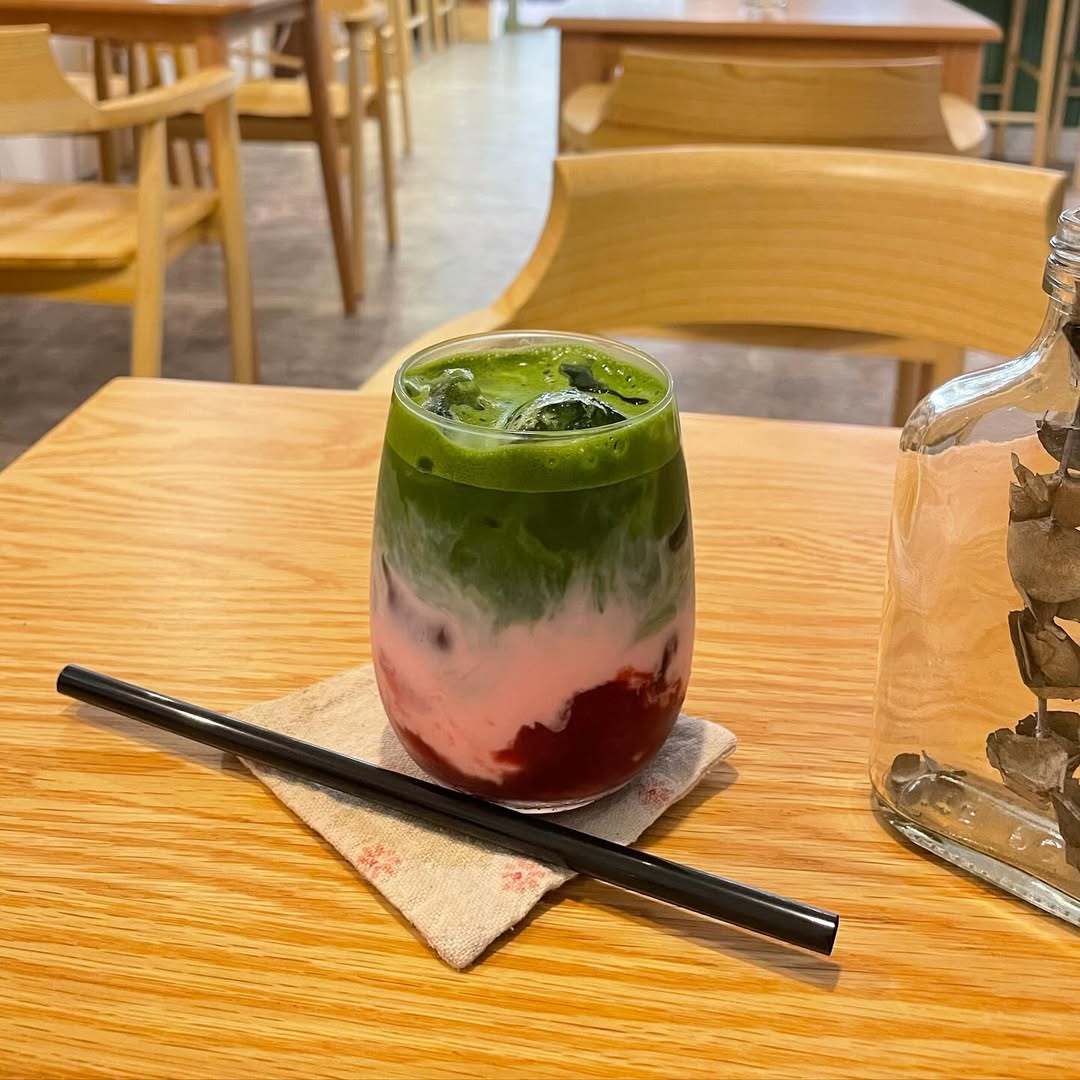 Where To Find The Best Strawberry Matcha Latte In Singapore Today
