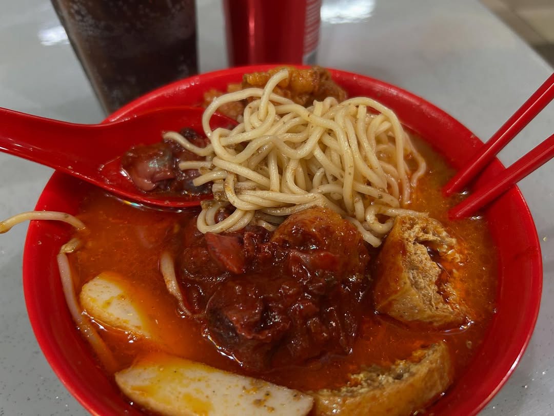 Where To Get The Best Curry Laksa In KL And PJ Today