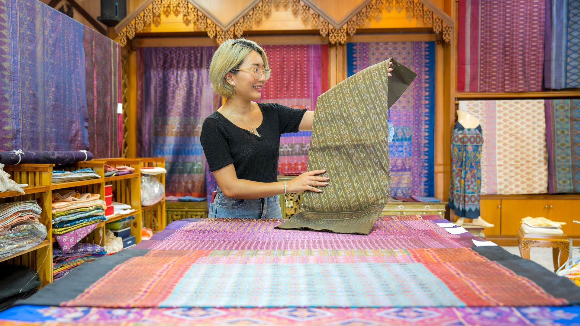 How Thai Silk Evolved From Royal Courts To Haute Couture