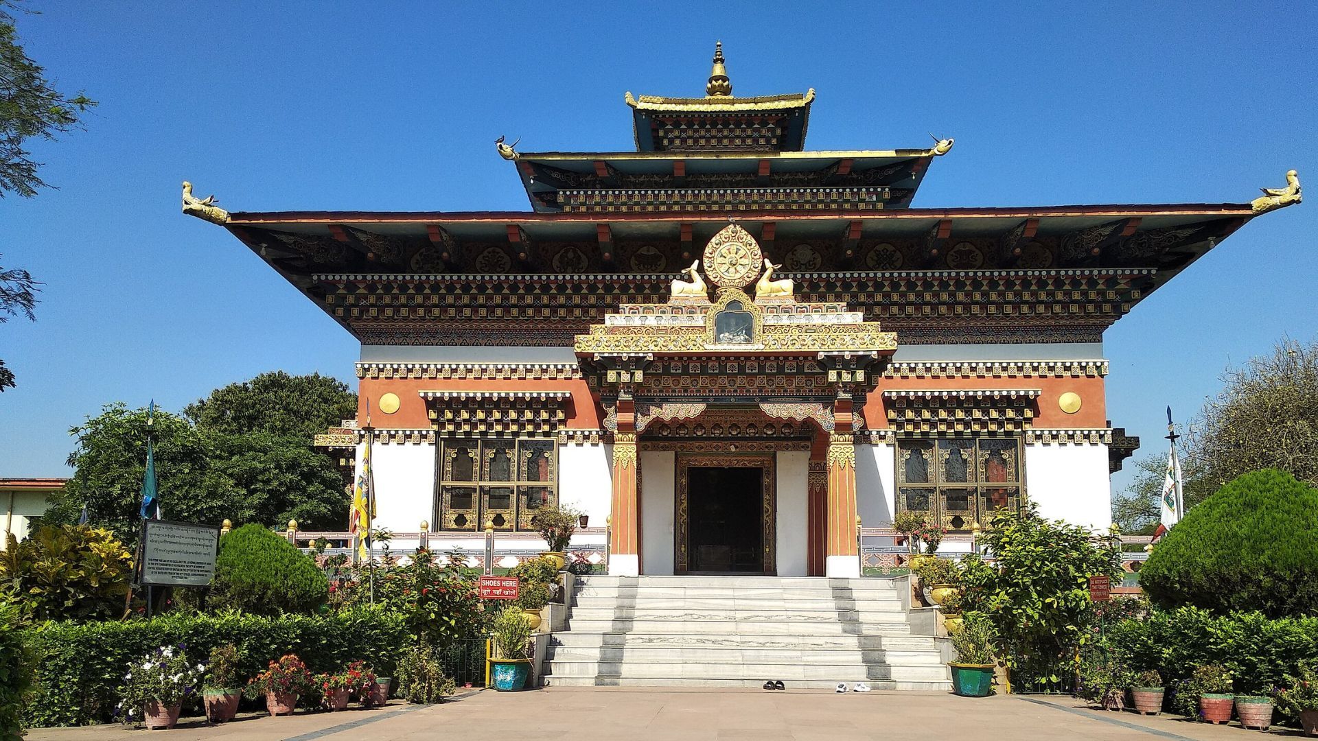 Bodh Gaya Travel Guide: Everything You Need To Know Before You Go