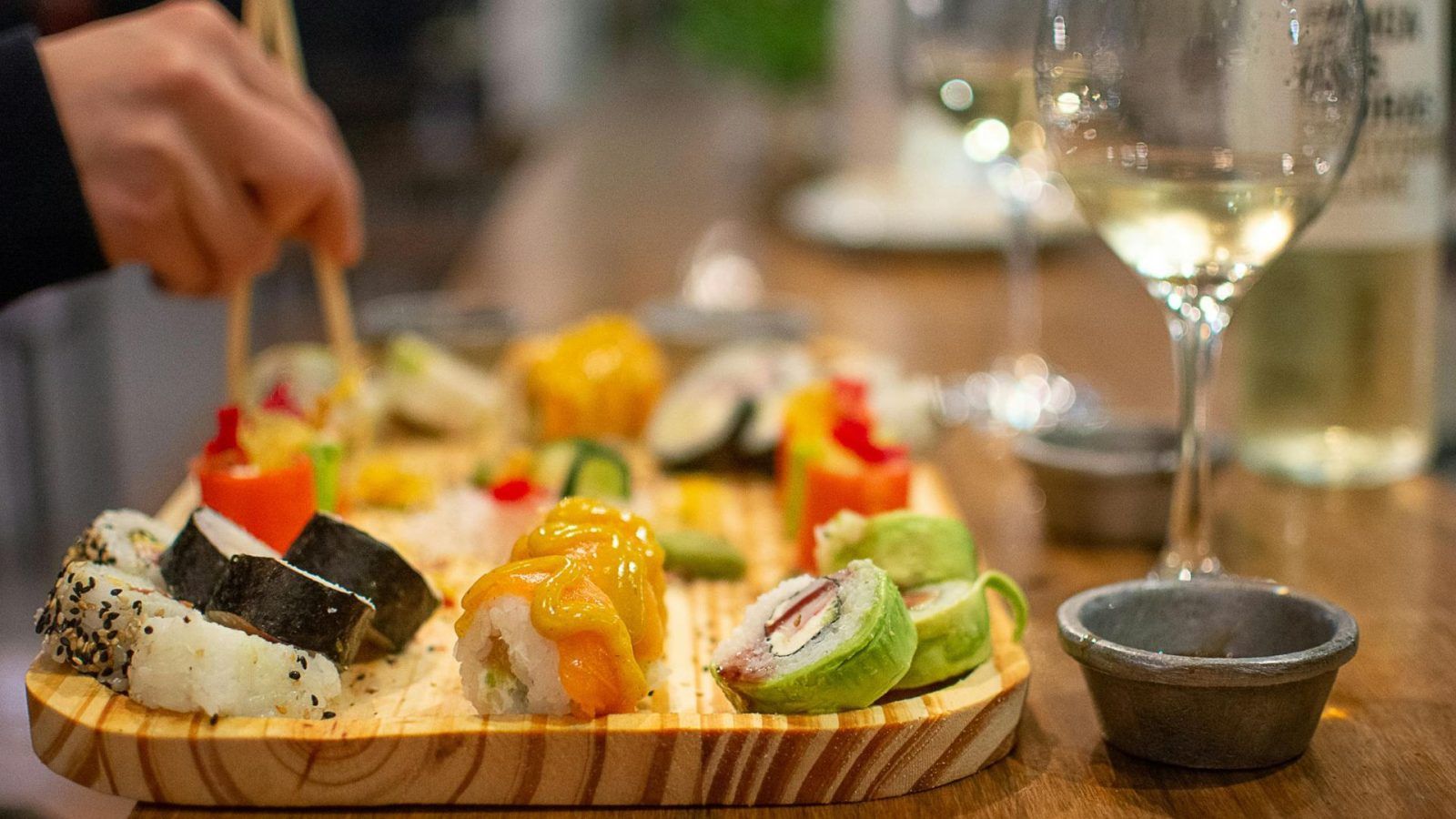 Delhi Raises A Glass To Sake At Le Meridien’s Newly Launched XO & Mì