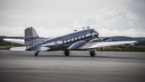 These Are Oldest Planes In The World Still That Are Still In Service