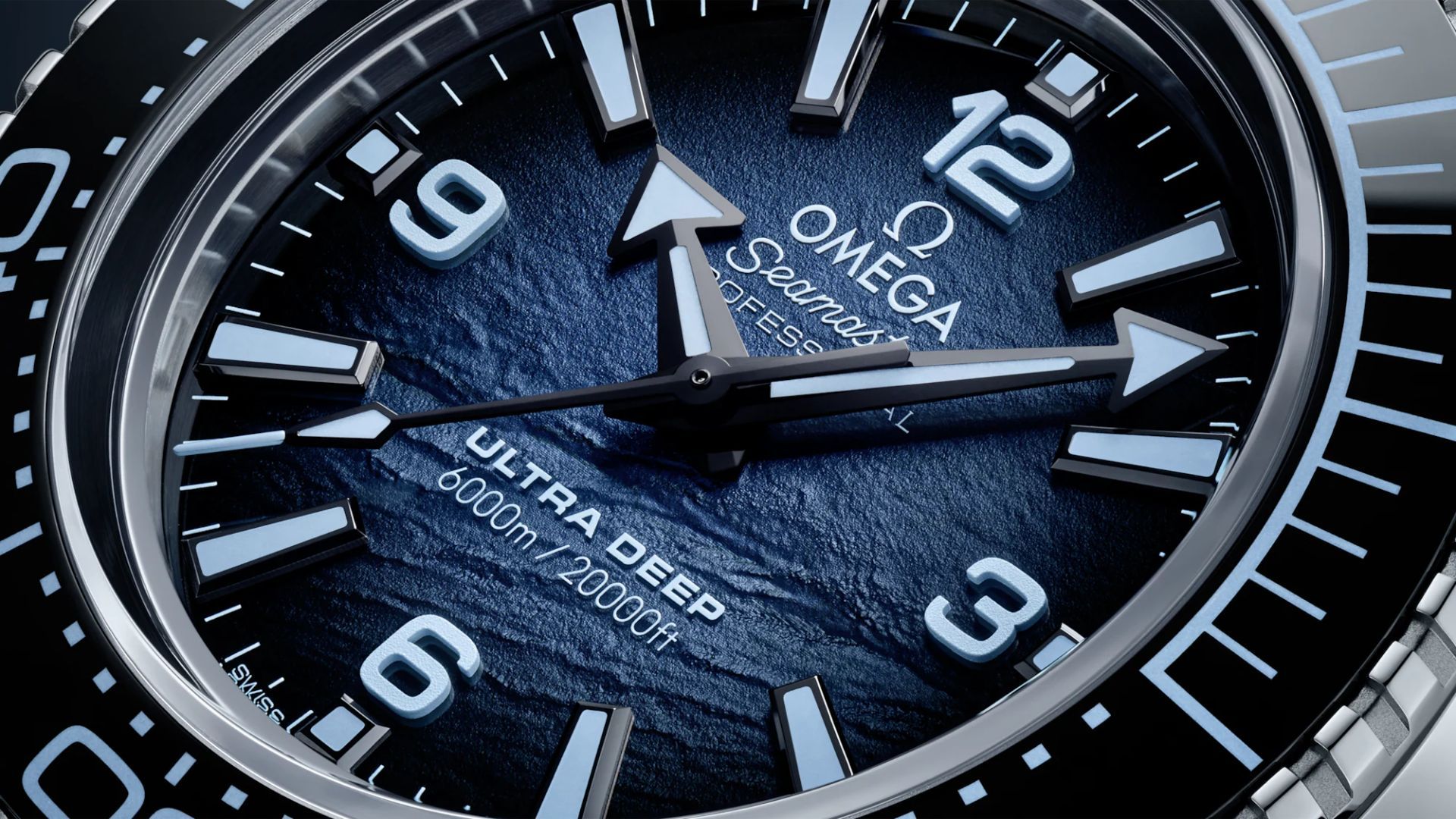 Diving Watches That Promise Luxury & Professional Accuracy: Top 7 Picks