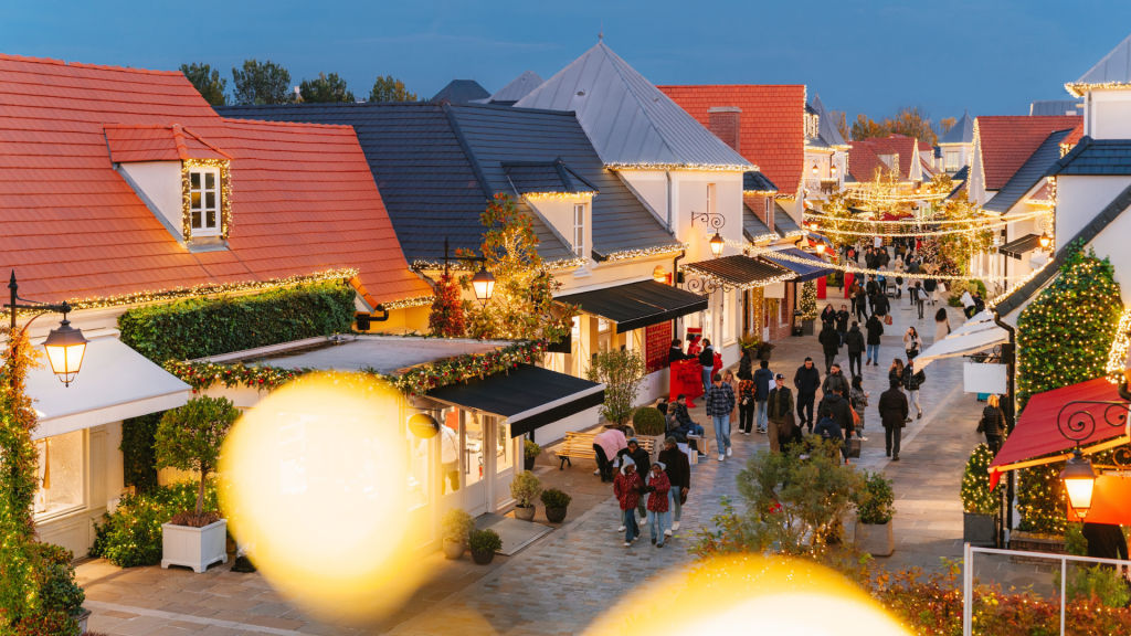 Elevate Your Winter Holidays With Bicester Collection’s Festive Magic