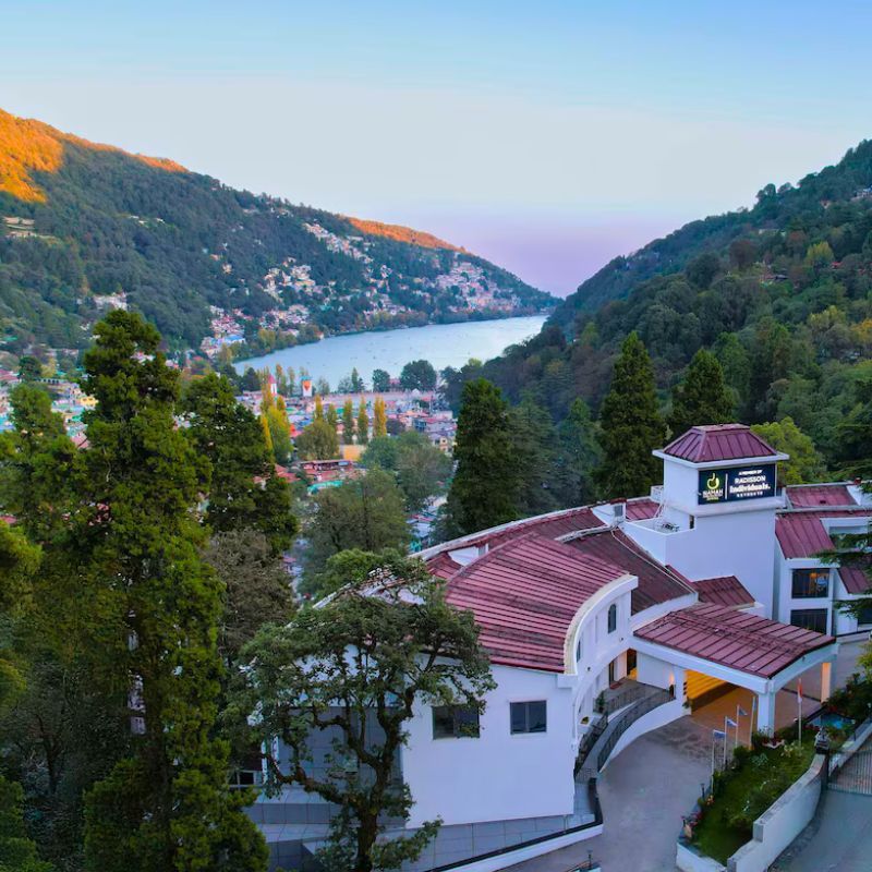 25 Of The Most Iconic Hotels In The World