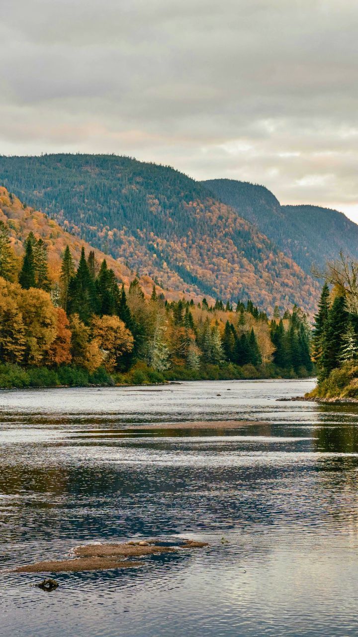 Discover The World's Longest And Most Iconic Rivers.