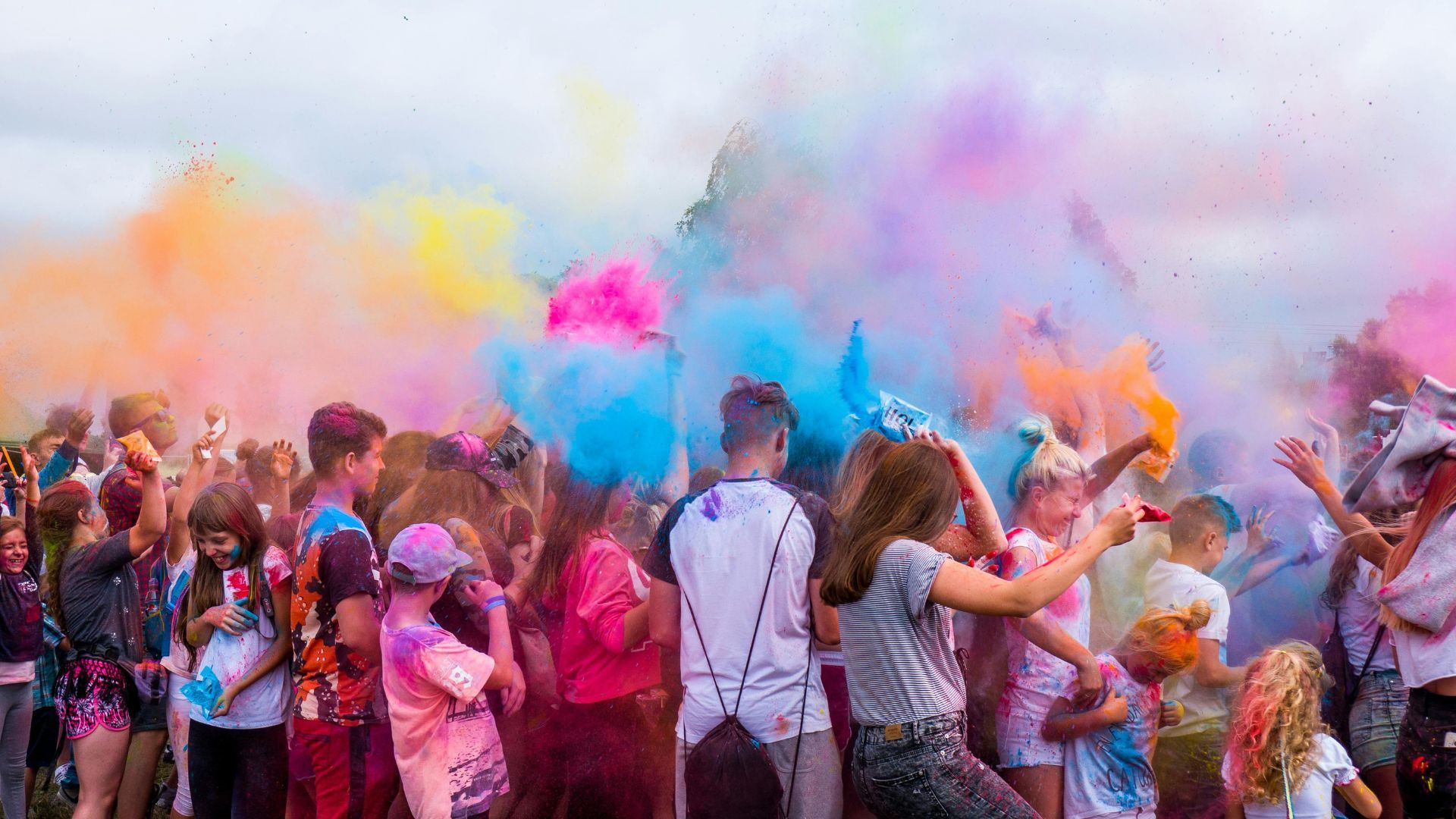 Holi Party Events 2026 At 18 Top Luxe Hotels In India With Select Offers