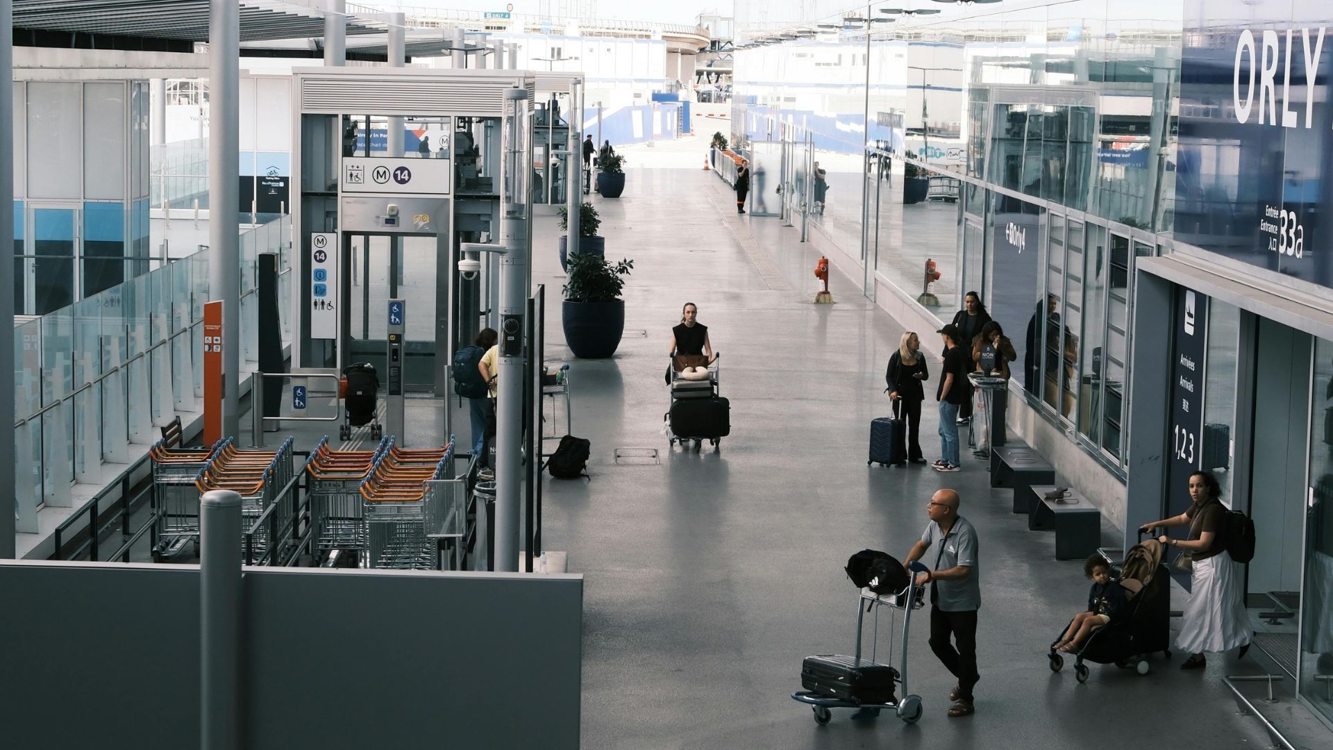 EU Blue Card Requirements Revised, France Adopts New Changes