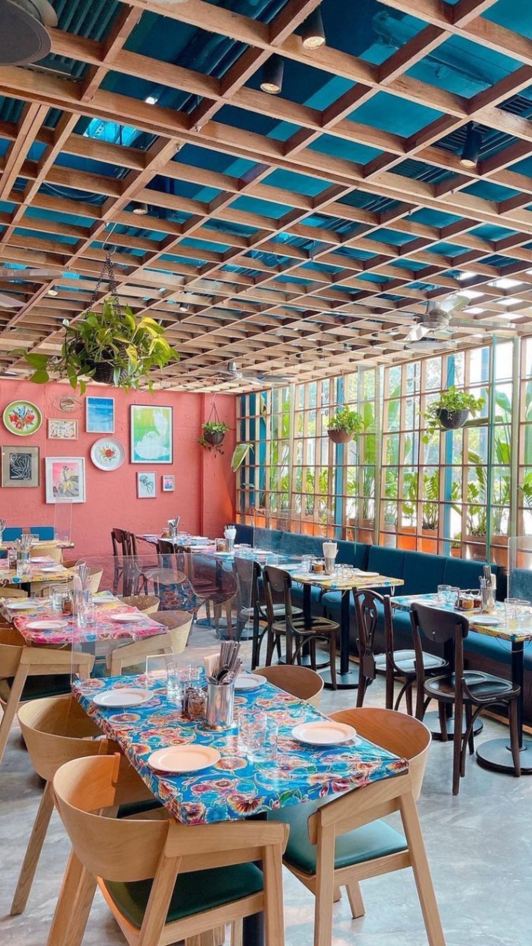 14 Best Beach Bar And Restaurants In Hong Kong