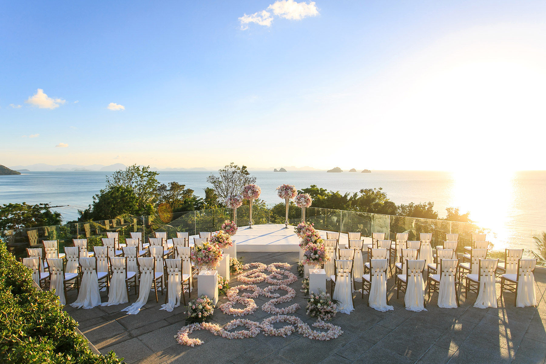 Enjoy Award-Winning Luxury at InterContinental Koh Samui