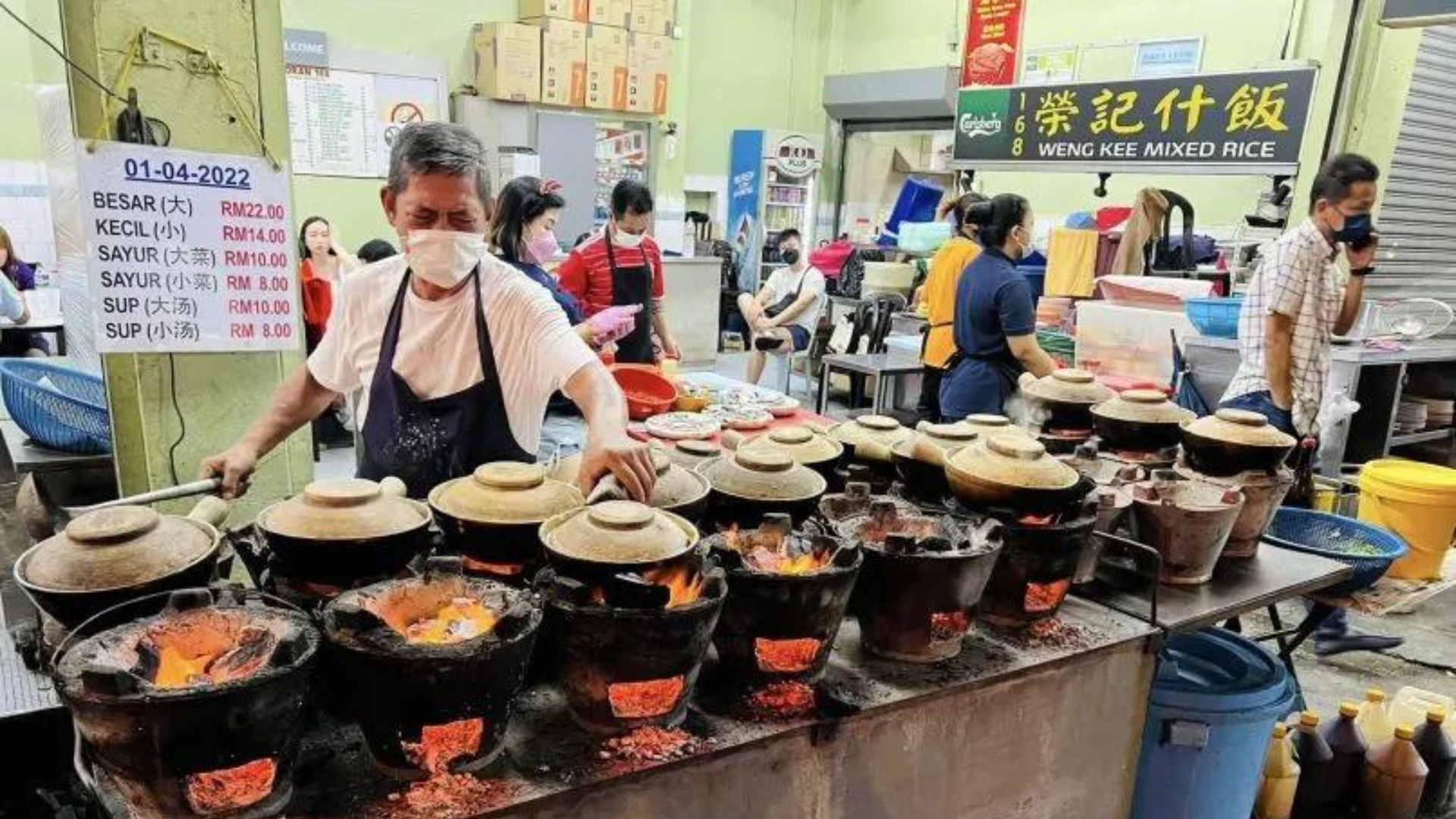 6 Best Claypot Chicken Rice In Klang Valley's KL, Selangor & More