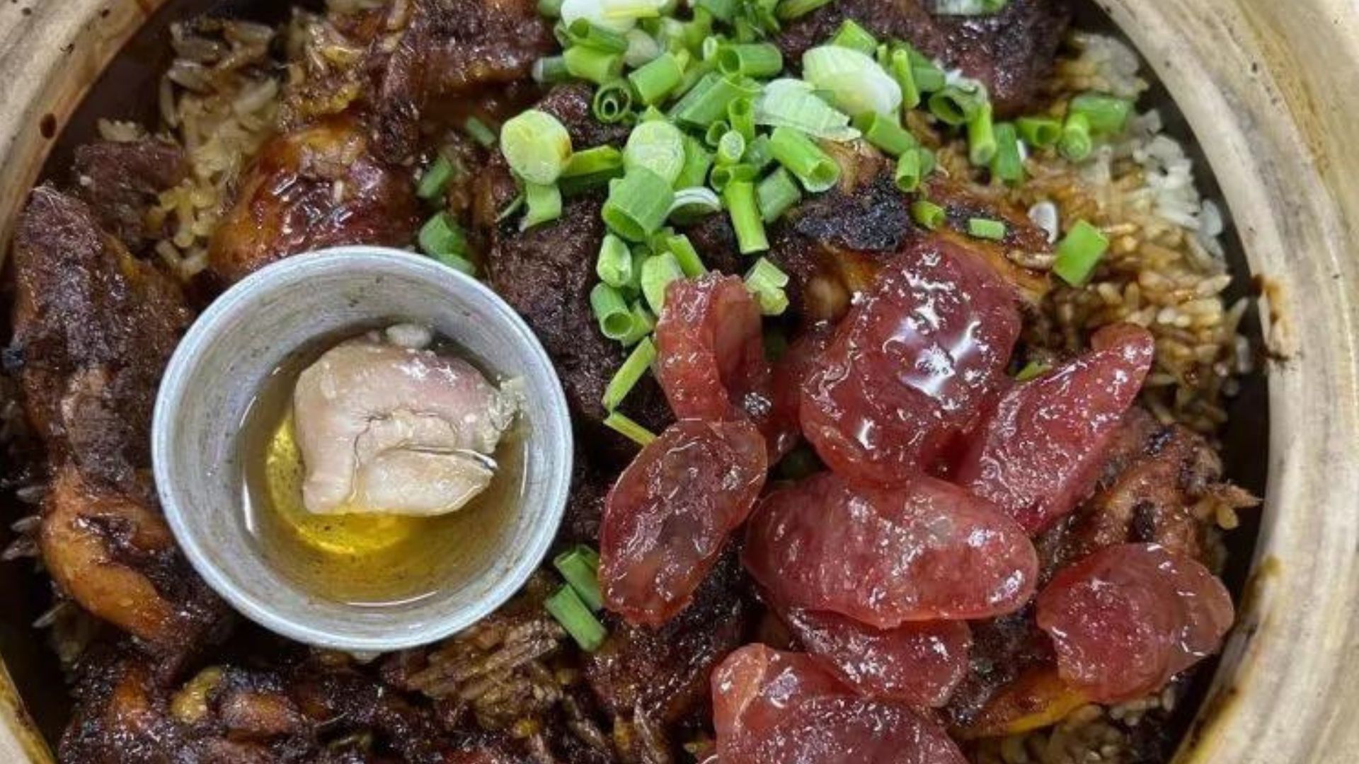 6 Best Claypot Chicken Rice In Klang Valley's KL, Selangor & More