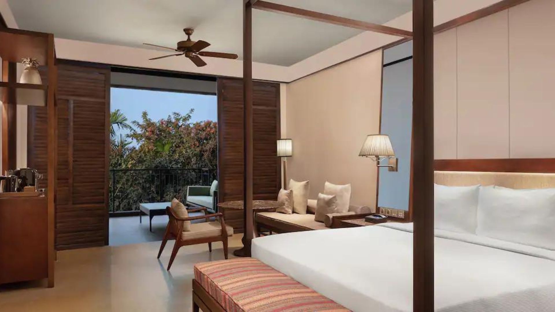 List of 16 Best Hotels in Goa 2022: Book Luxurious Stays in Goa