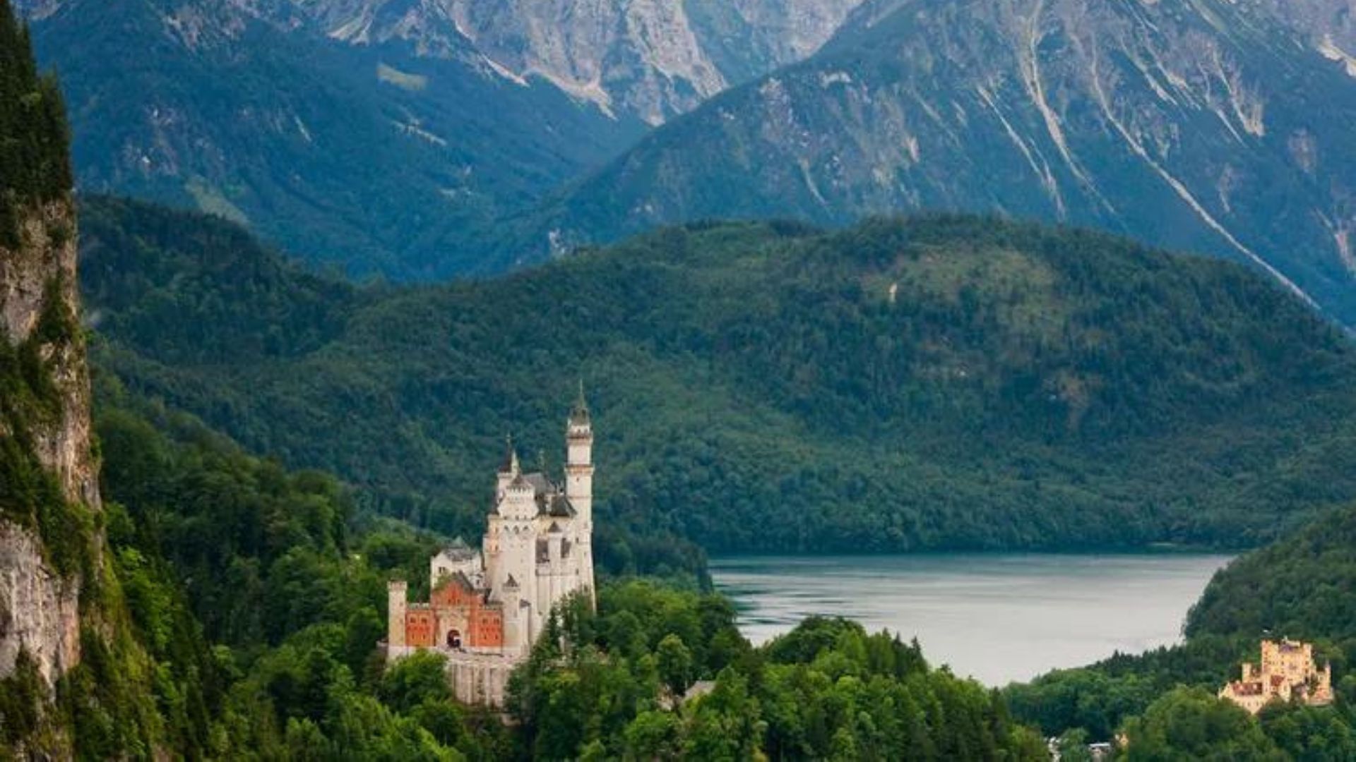 From Colourful Towns To Secret Beaches: 25 Stunning Places In Europe
