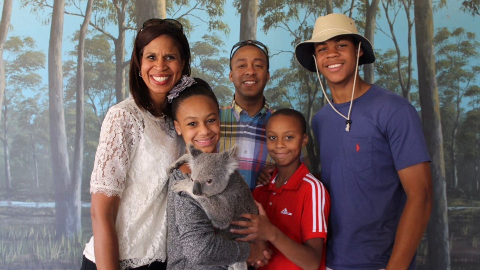 VIDEO: T+L Kids - Dr. Holly’s Top 10 Tips for Travelling With 3 Kids