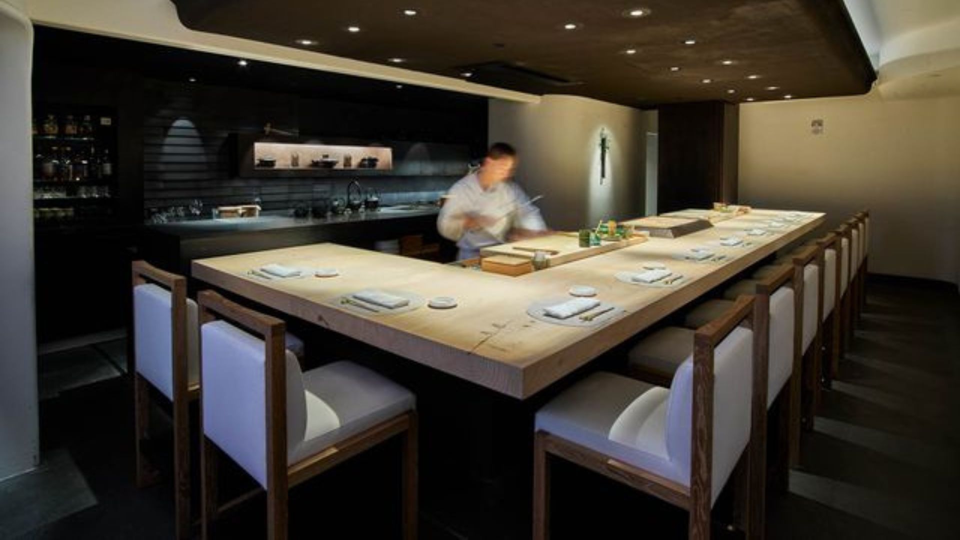 This New 10-Seat Sushi Restaurant In Manhattan Serves 22 Courses