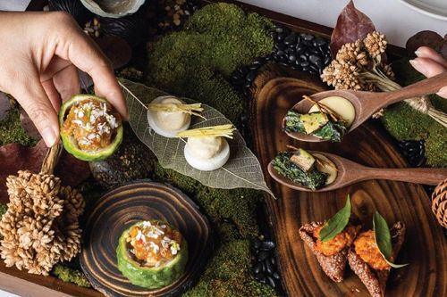 Best Dishes To Try In Bangkok: Kavee, Café Wolseley, And More