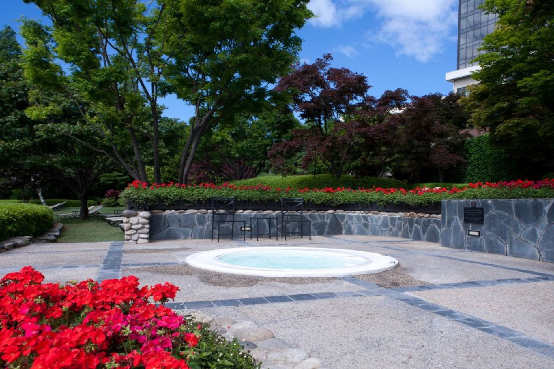 These Are South Korea’s Best Hotels, Spas, Pools and More in 2023