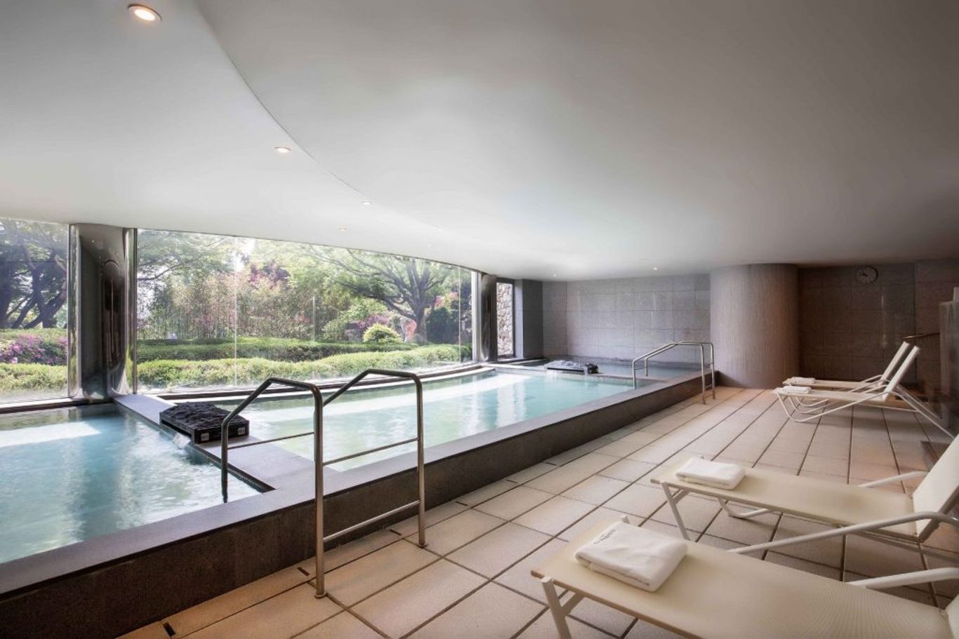 These Are South Korea’s Best Hotels, Spas, Pools and More in 2023