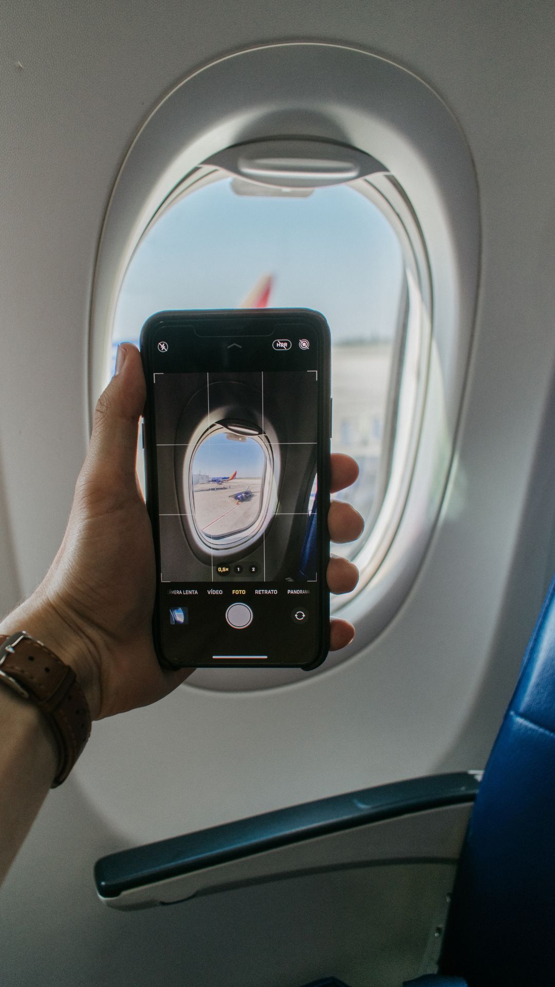 What Happens When You Don't Turn Off Your Cell Phone On A Plane?