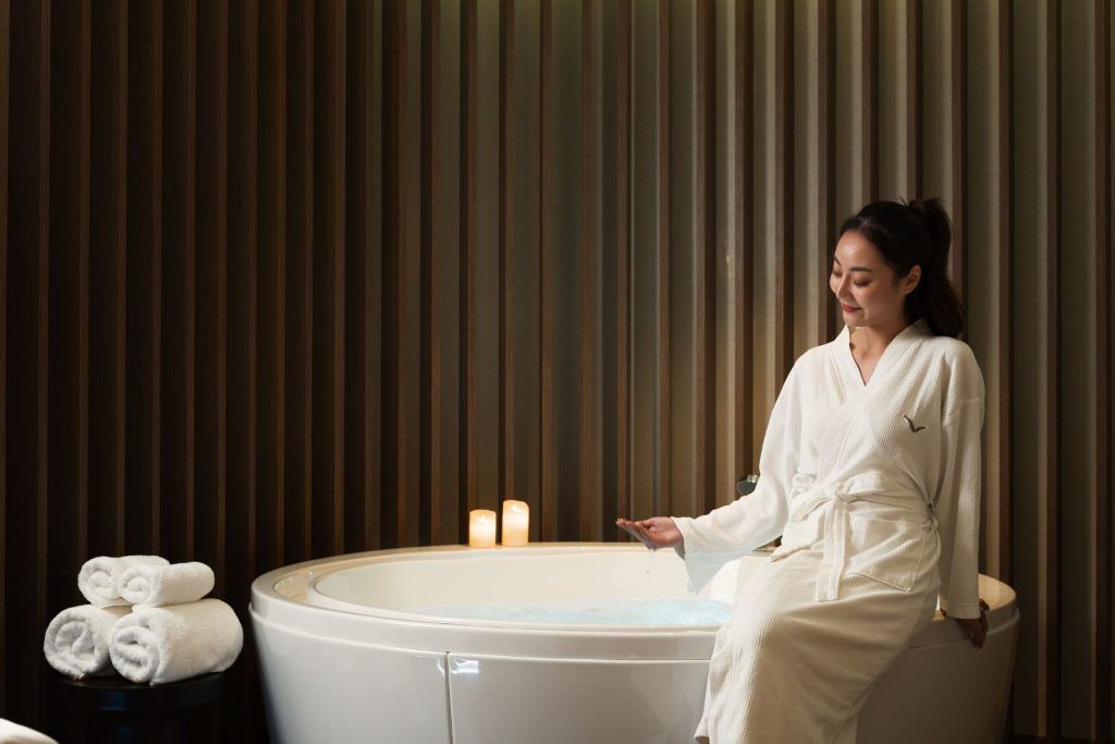 Mövenpick BDMS Wellness Resort’s New Dry Floatation Experience